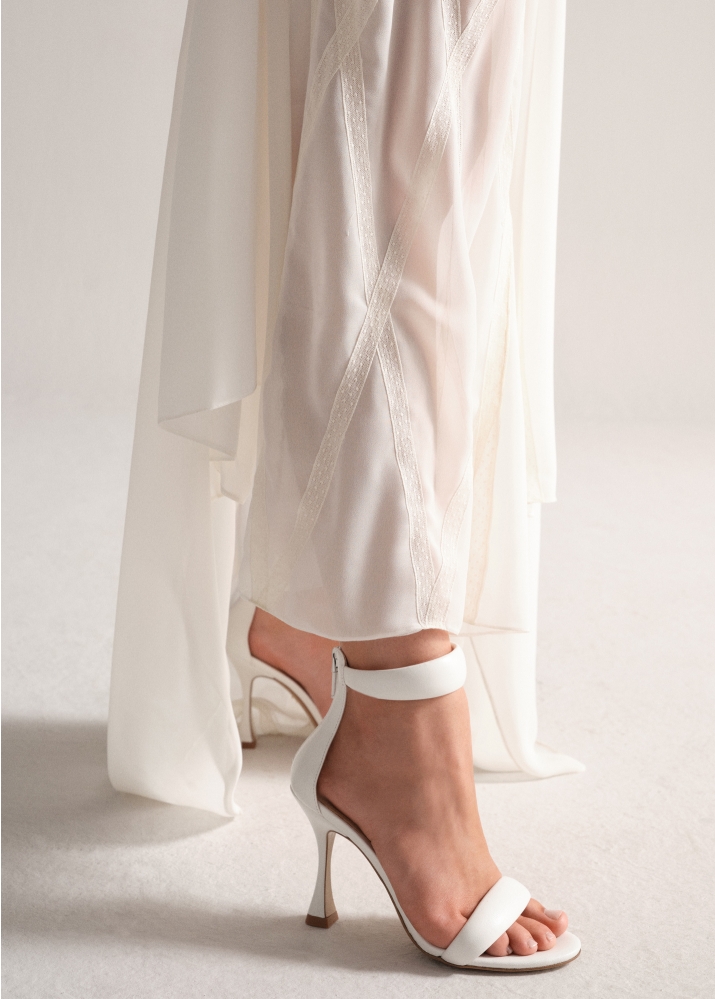 Heeled sandals for women Lola Cruz in leather. Style Amy Heel Sandal 90 with padded straps Ref ...